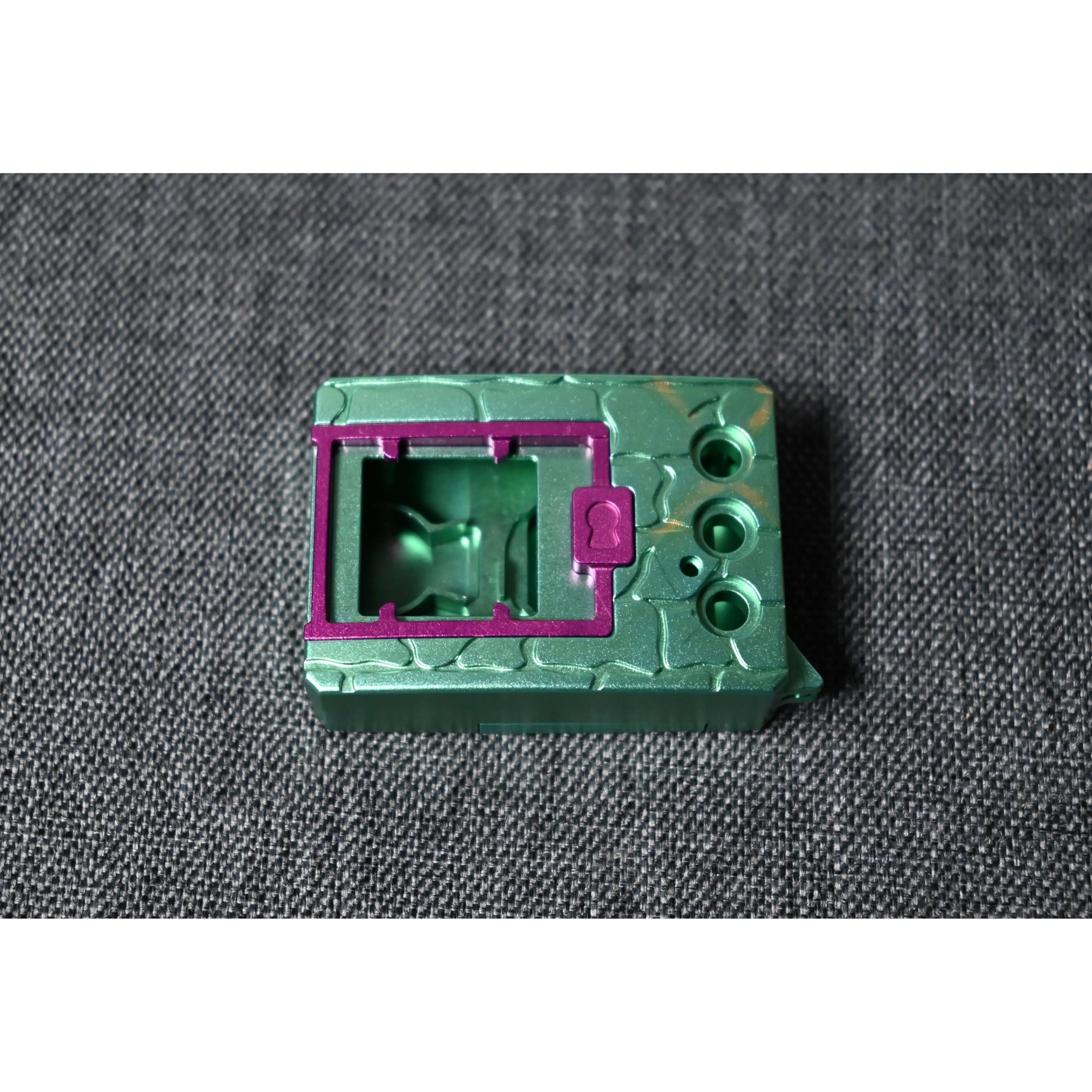 Custom Metal Replacement DGMN VPet 20th Case – Jawas Junkyard